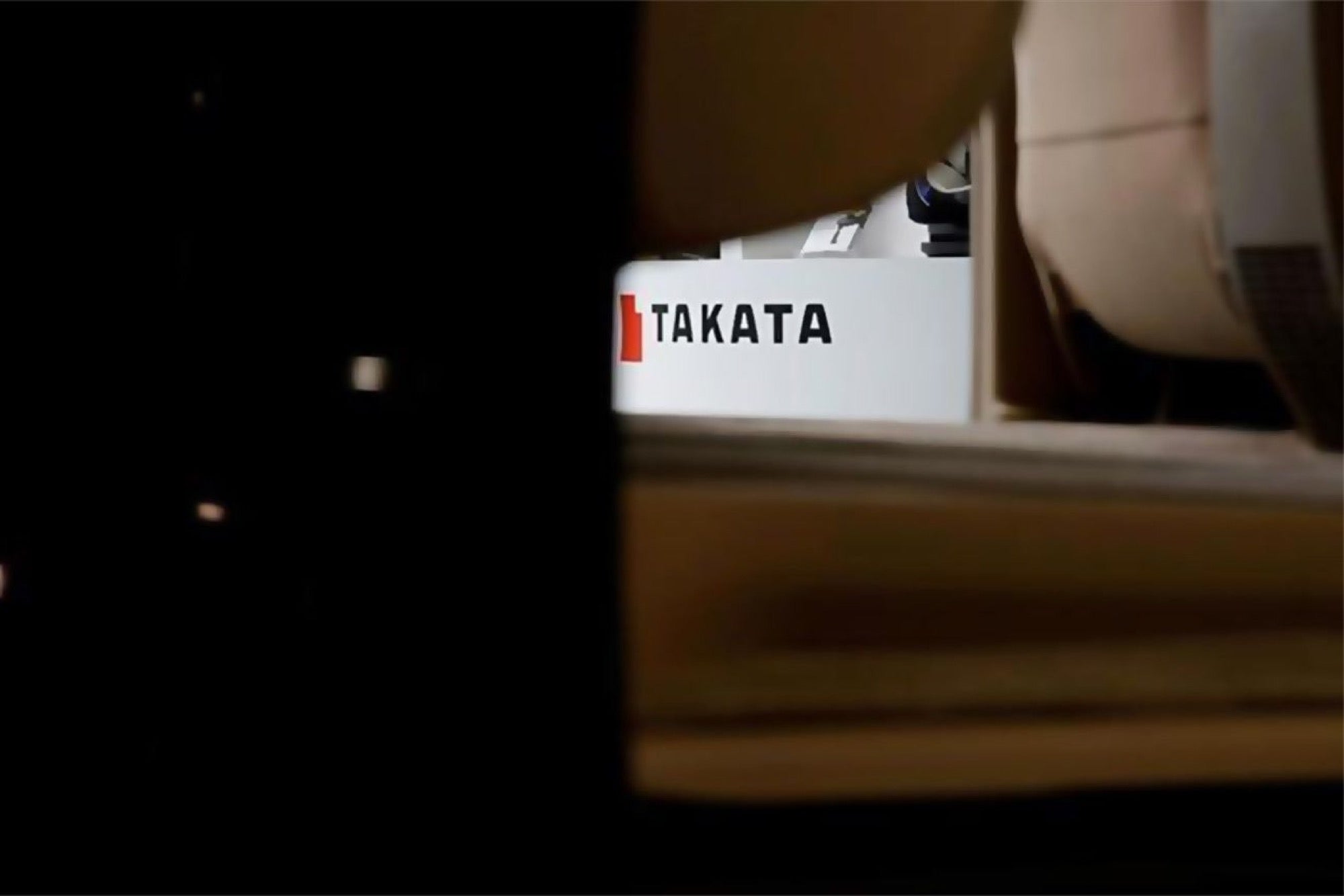 Truck Carrying Takata Air Bag Inflators Explodes in U.S., Killing One ...
