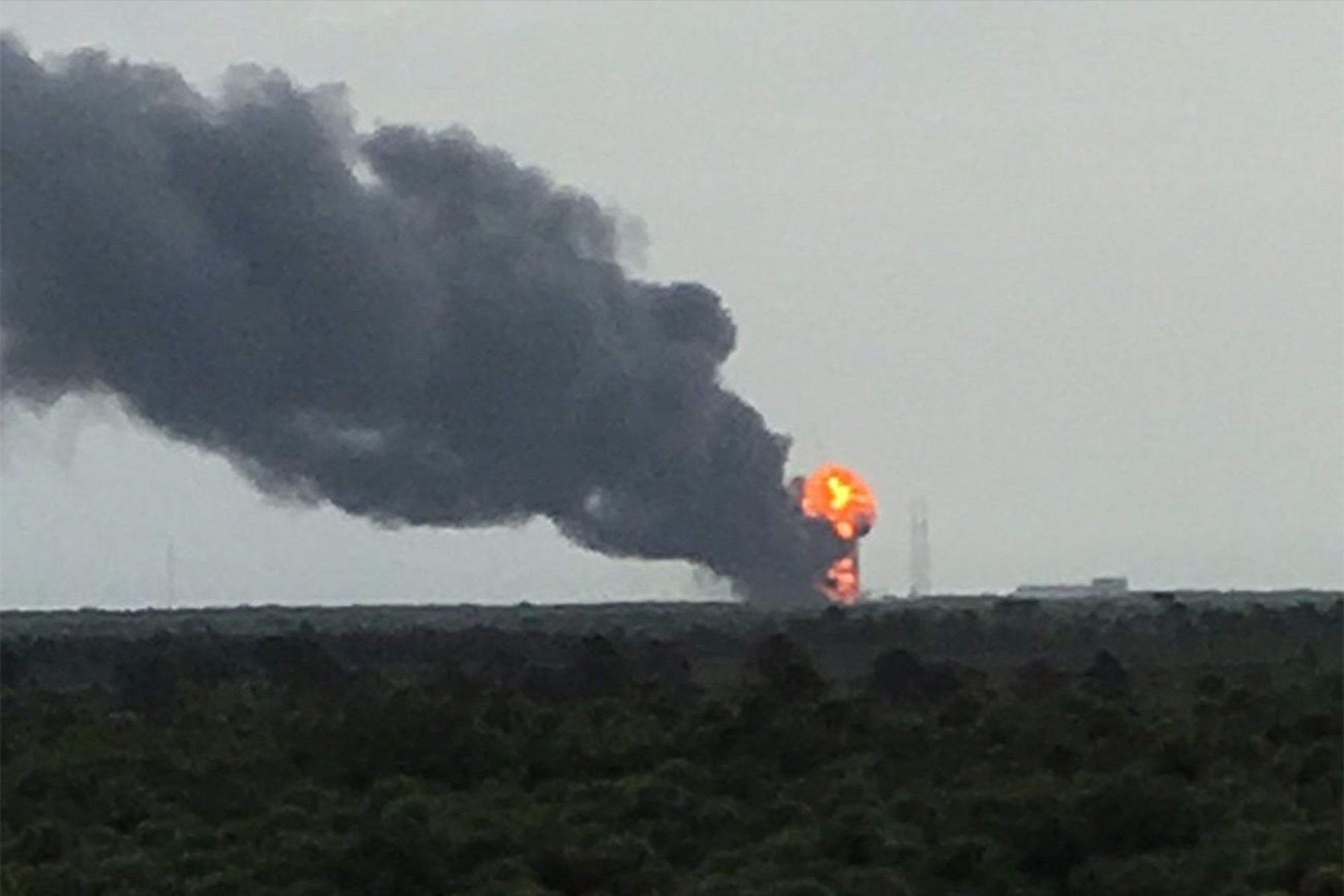 SpaceX Falcon 9 Rocket Explodes During Test Firing in Florida ...