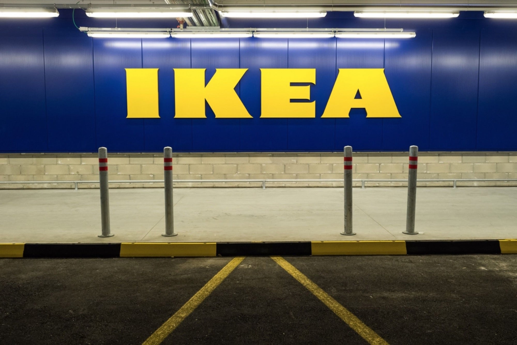 11 Disturbingly Offensive Ads That Landed Big Brands in Trouble ...