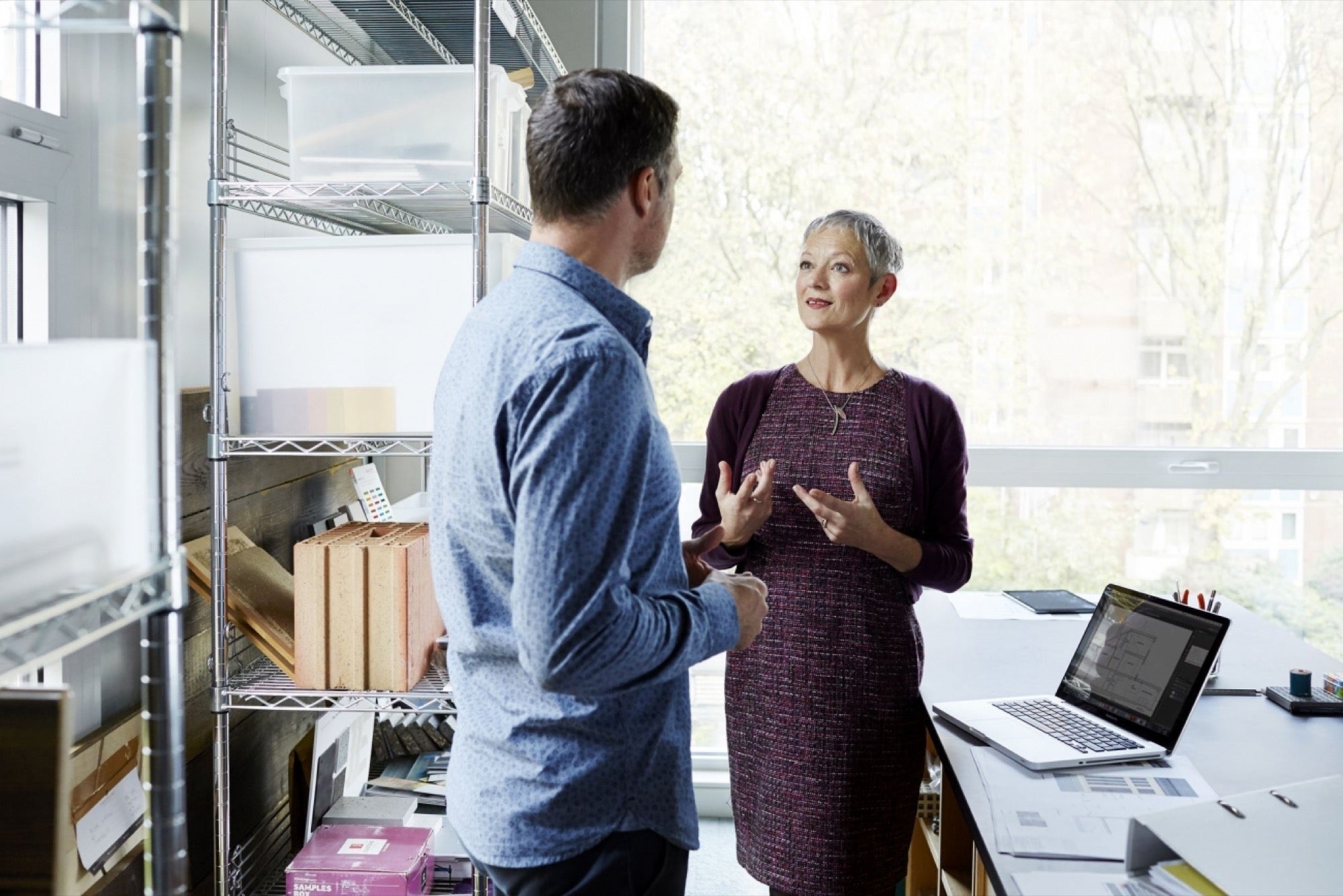 7 Ways to Politely Shut Down a Conversation | Entrepreneur