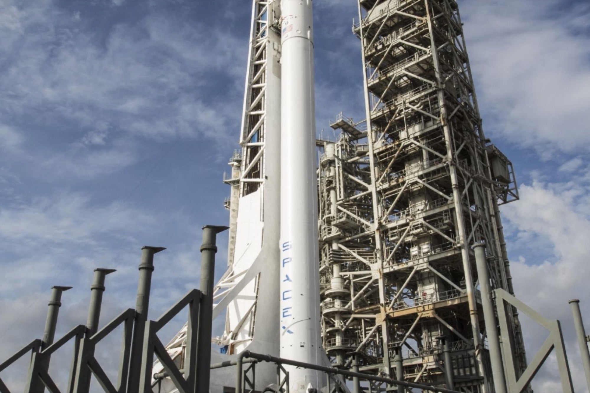 SpaceX Launch Delayed to Thursday Due to Weather. Here's How to Watch ...