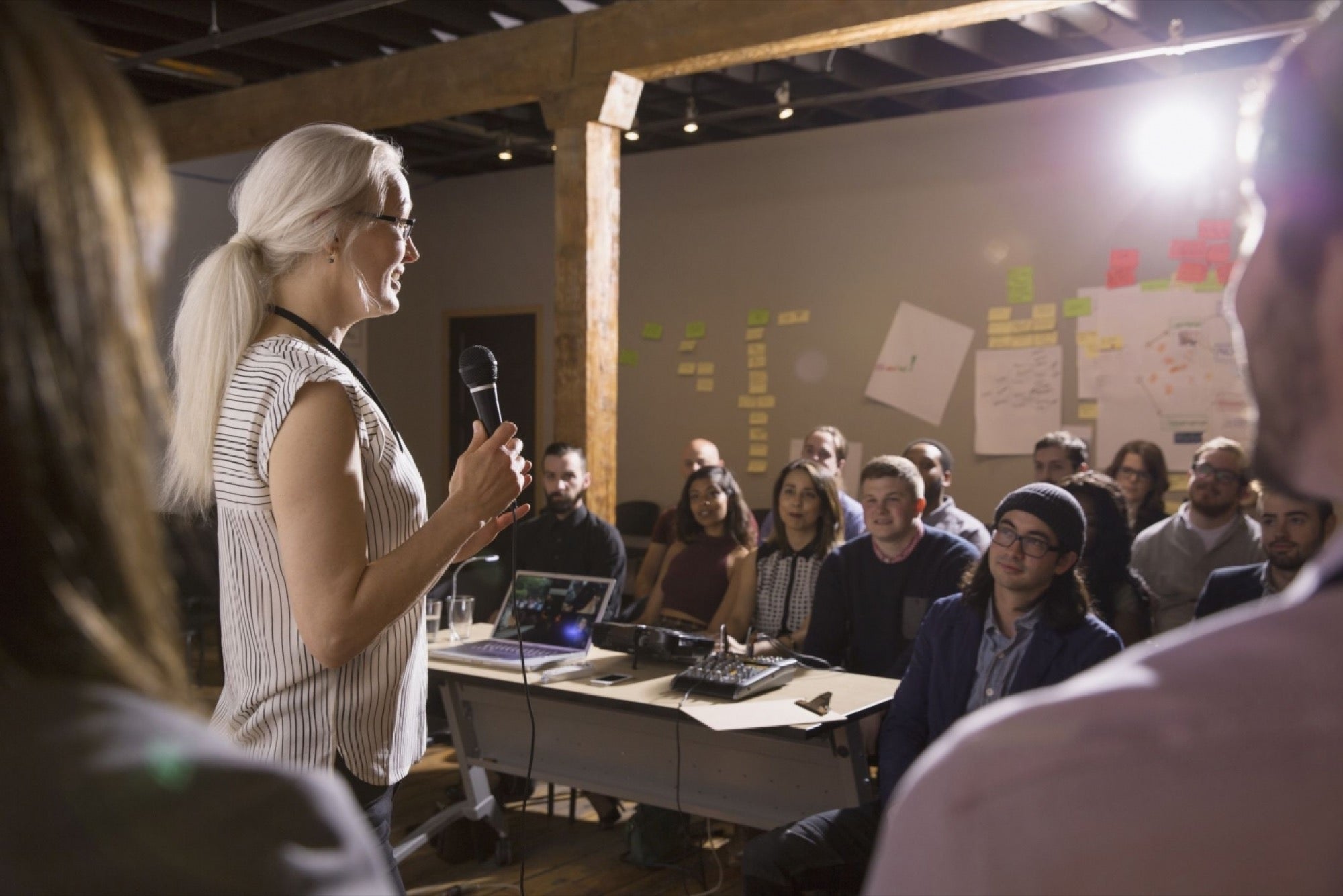 7 Delivery Skills for Public Speaking #DynamicCommunication | Entrepreneur