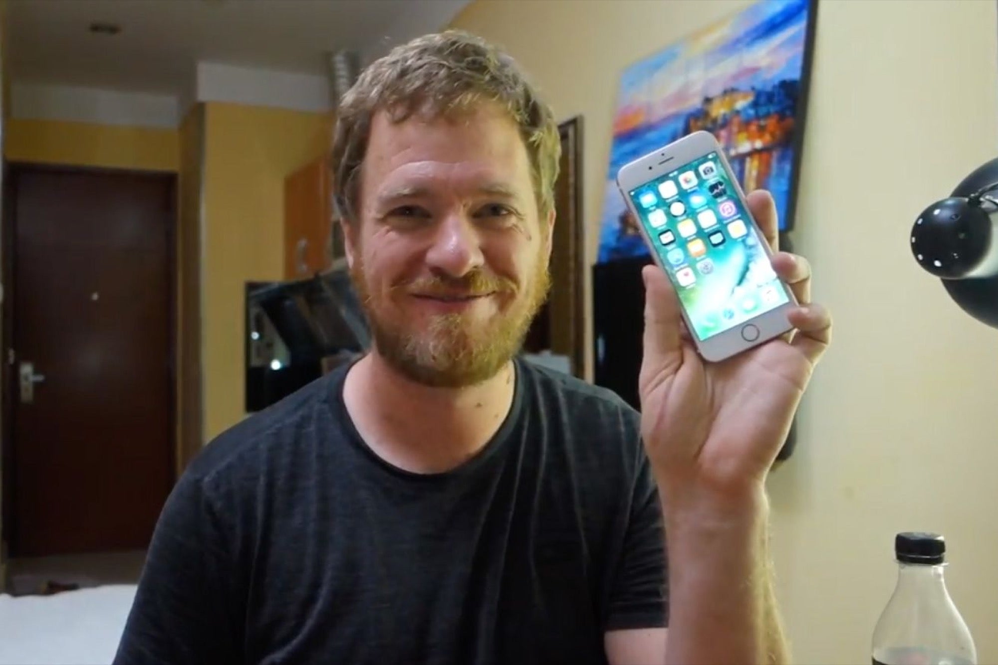 Geek Builds His Own iPhone Using Chinese Market Parts | Entrepreneur