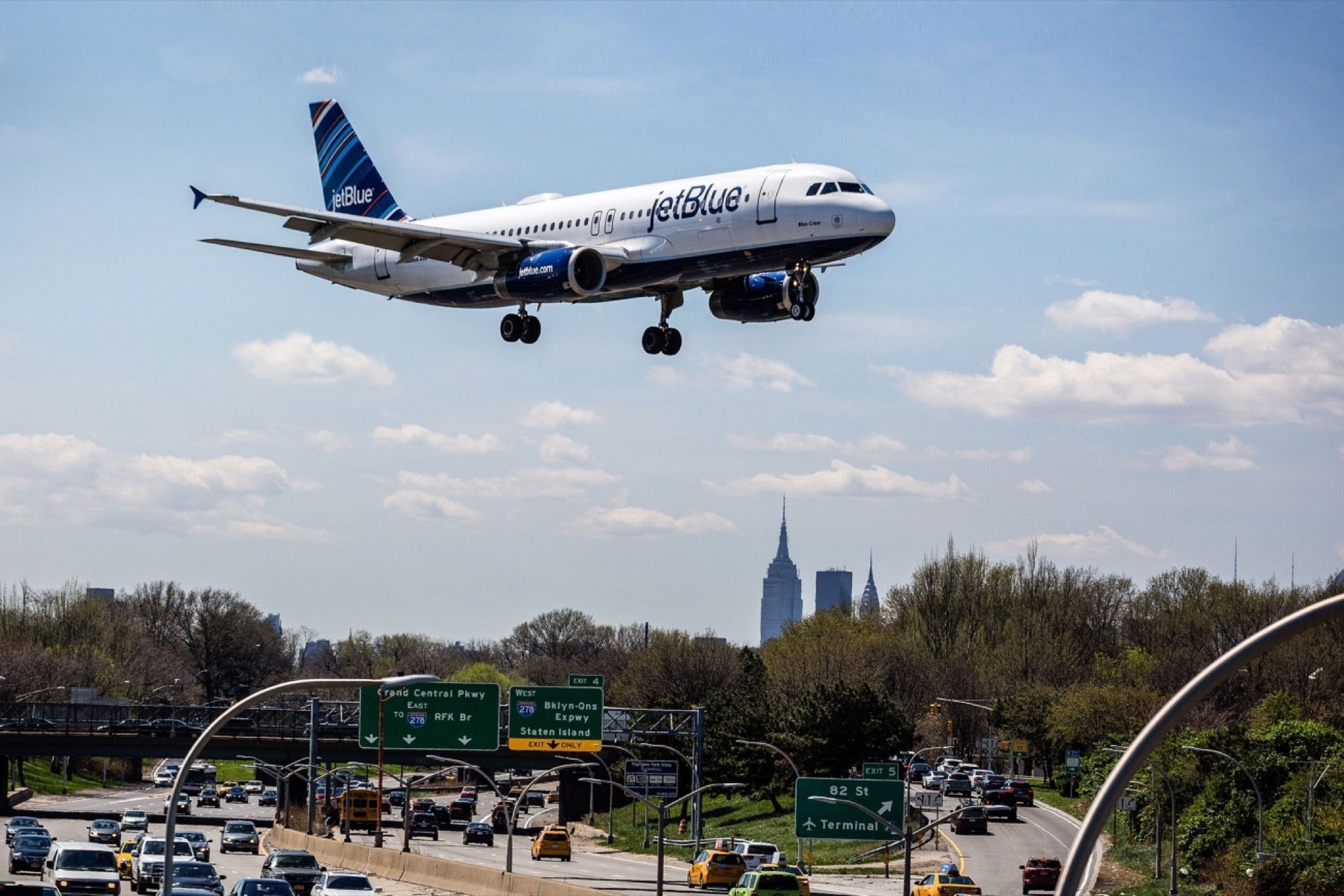 Lessons From a JetBlue Founder on Creating a High-Flying Startup ...