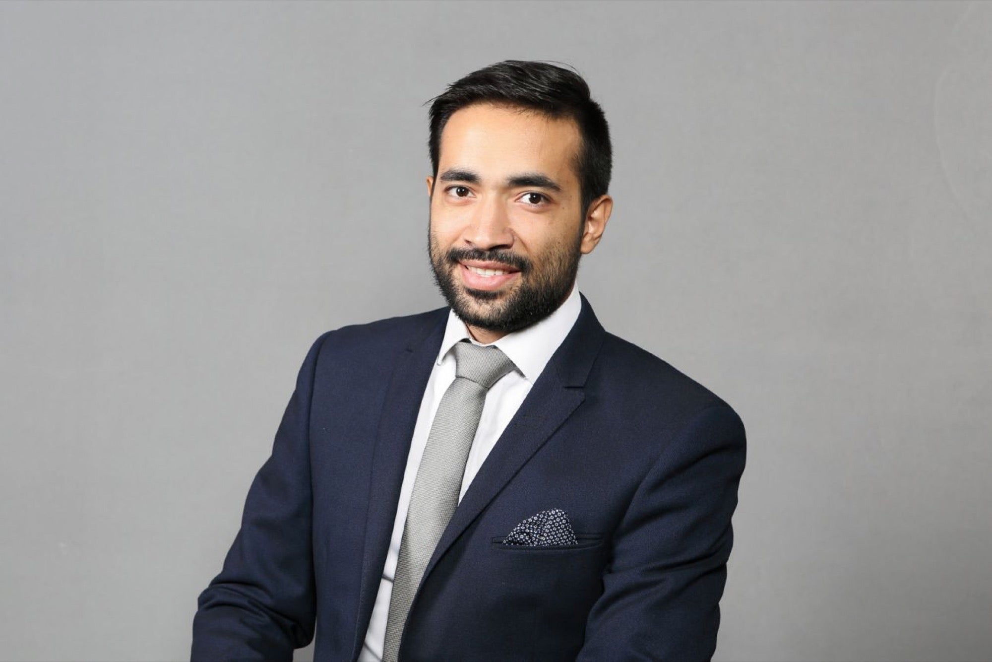 Despite the Dangers, This Founder Is Staying in War-Torn Syria to Help ...