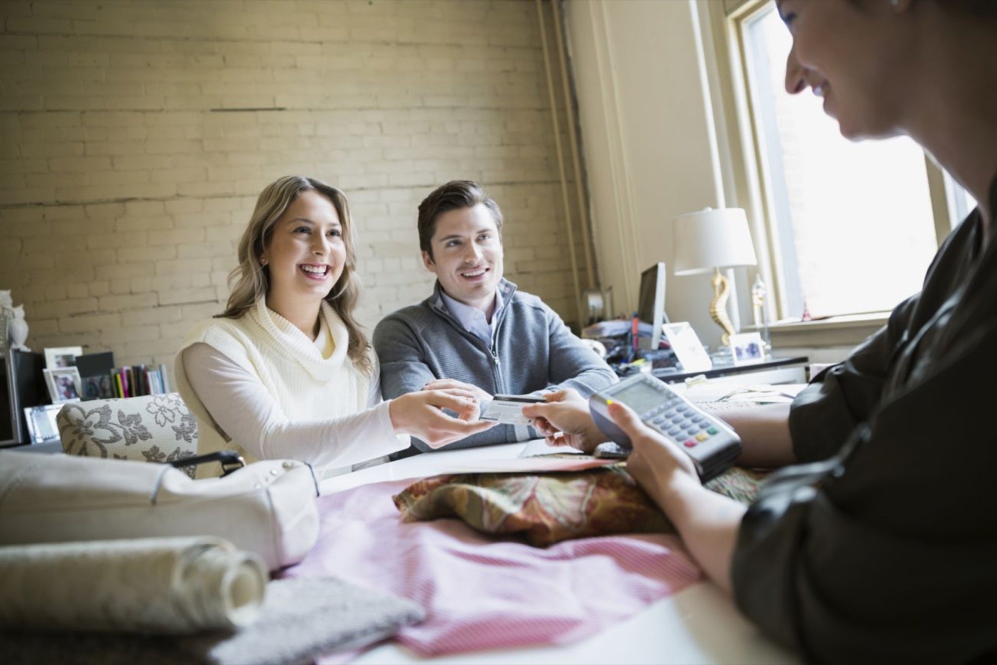 7 Amazing Ways to Build Long-Term Relationships With Your Customers ...