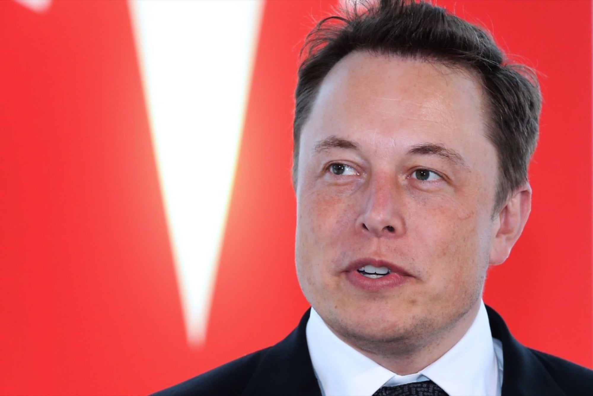 Elon Musk Announces a Tesla Hackathon Amidst Departure of Top Execs. 3 ...
