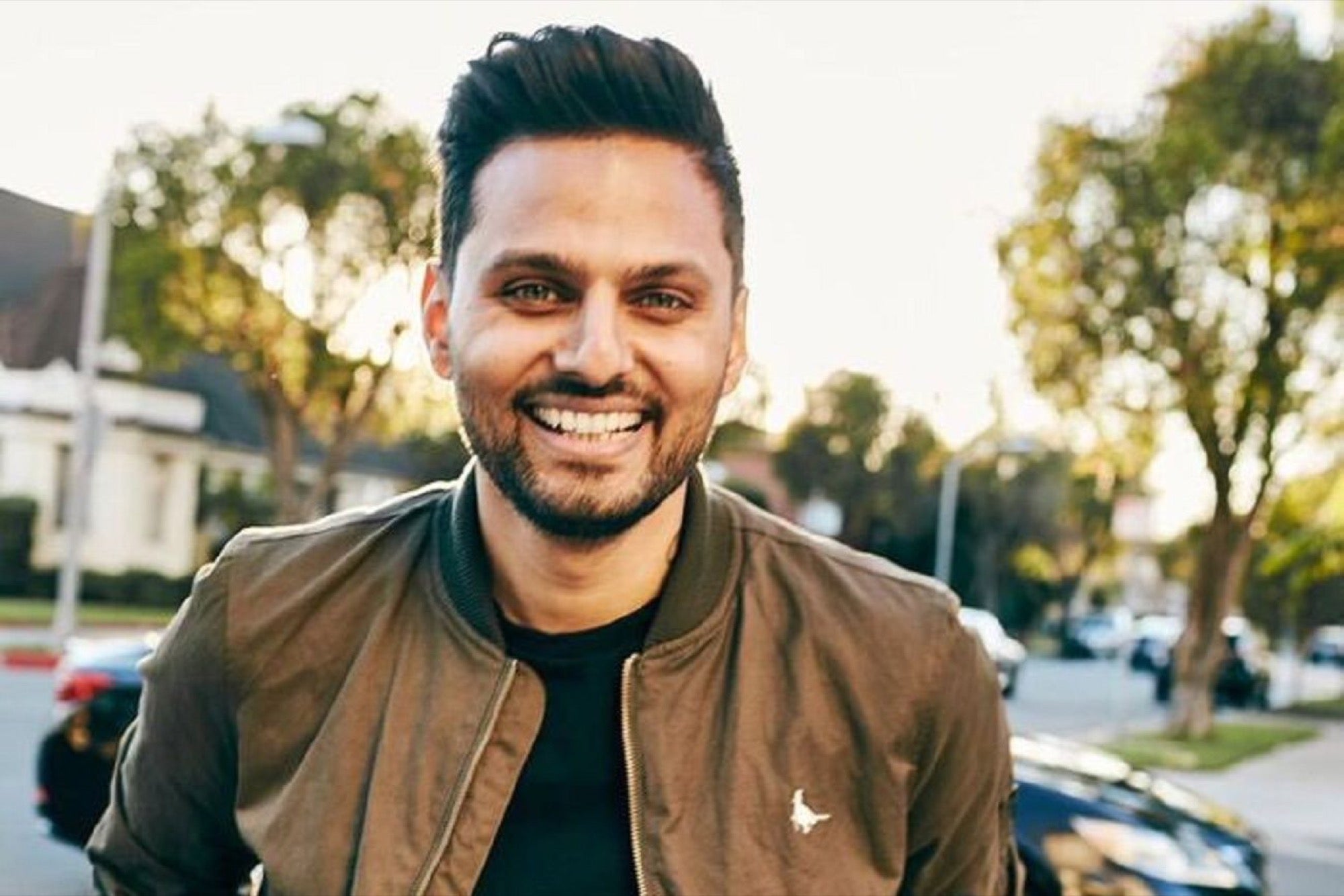 Jay Shetty – How This Monk-turned-entrepreneur has Raked Up Billion ...