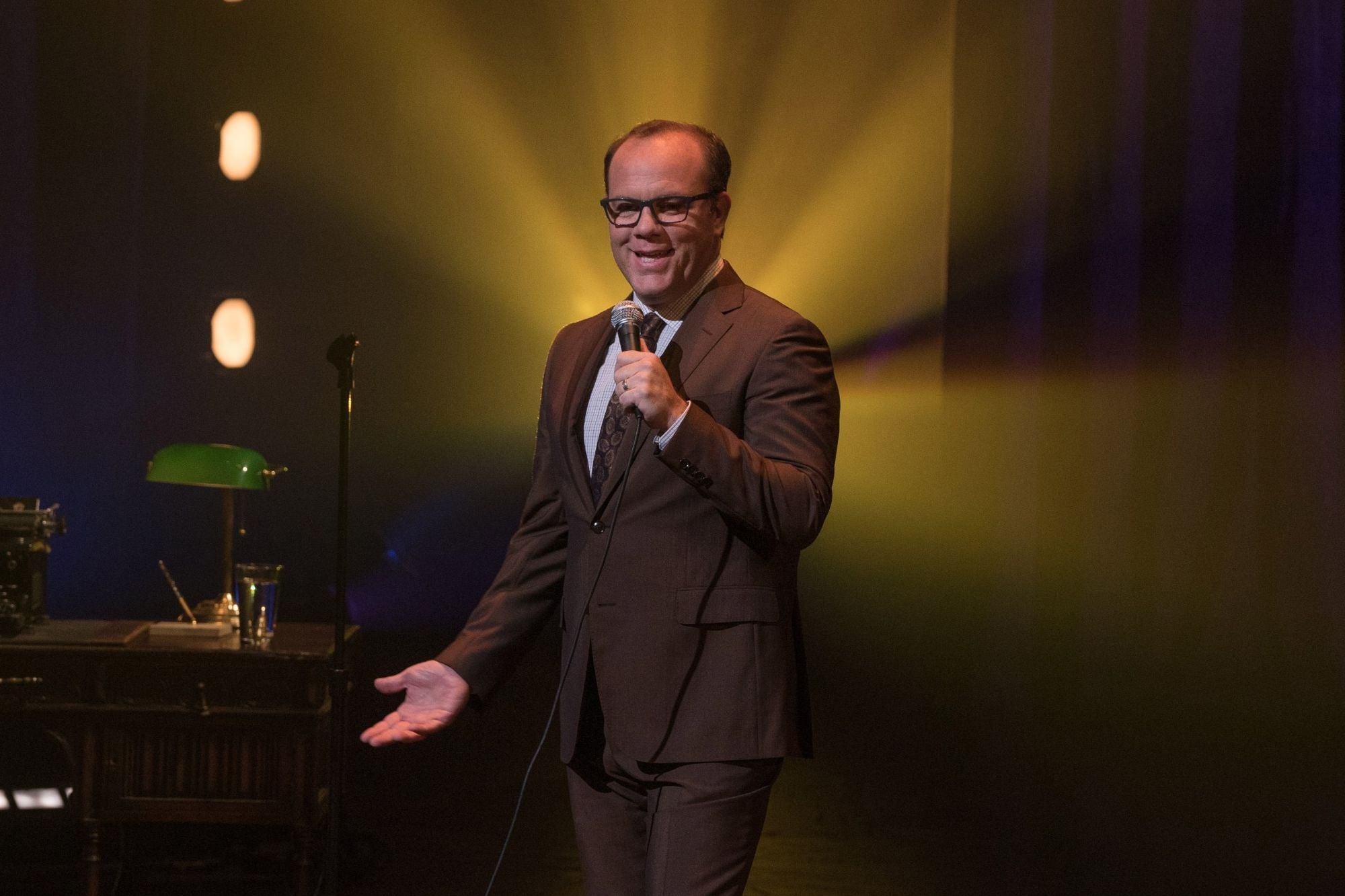 How Stand-Up Comedian Tom Papa Went From Joke Slinger to Food Network ...