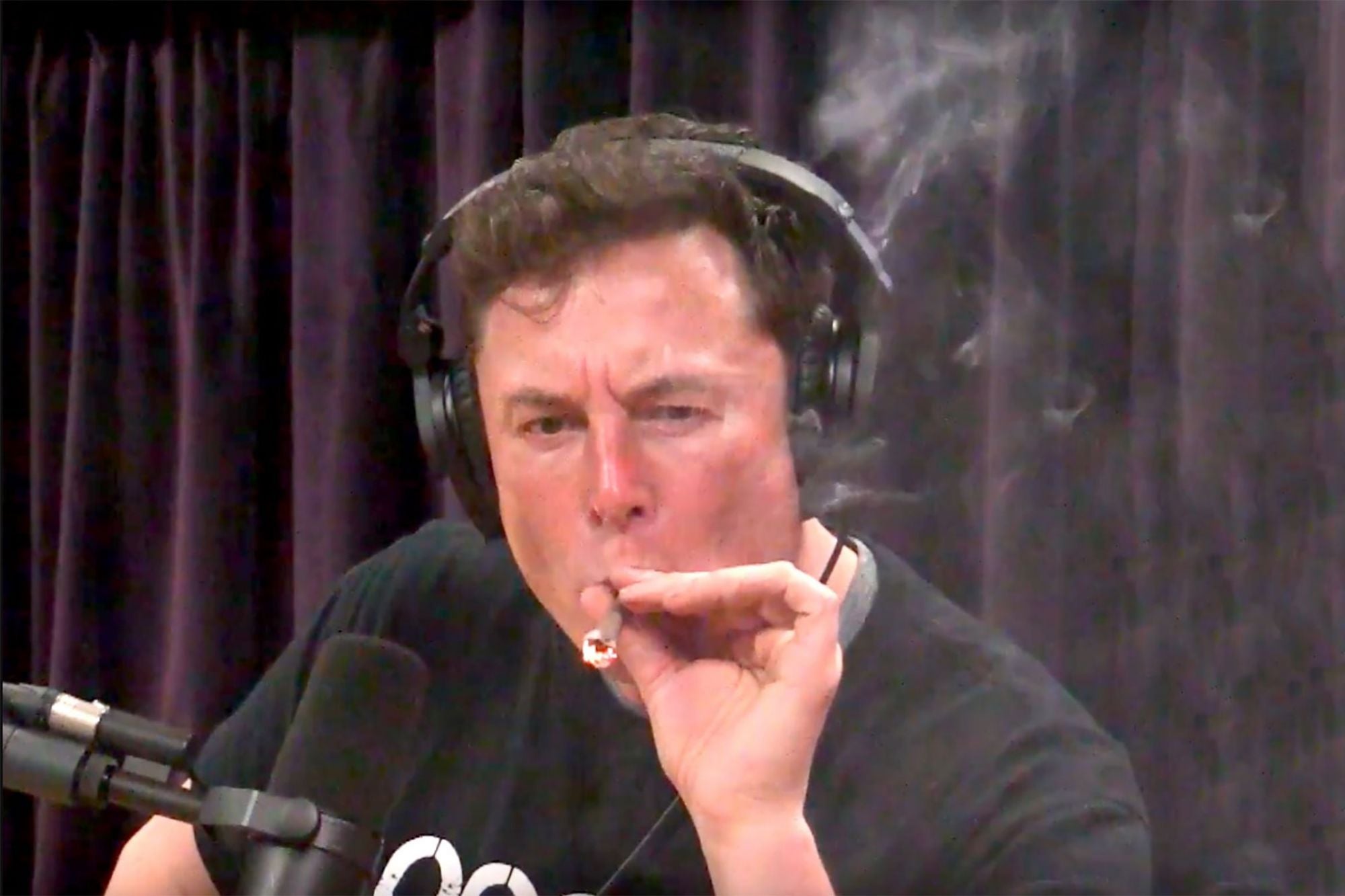'That Was Not Appropriate Behavior': NASA Roasted Elon Musk for Smoking ...