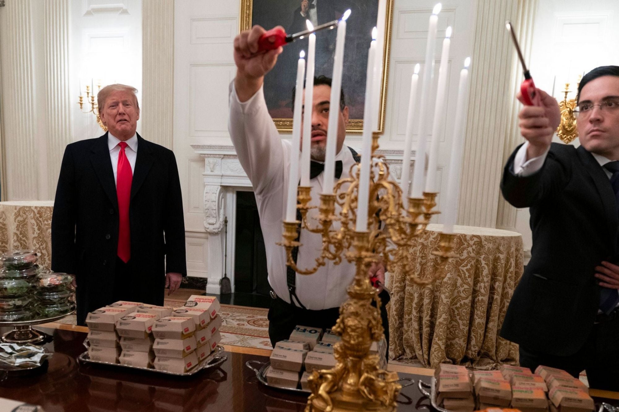 Trump Greets Clemson Tigers With Fast-Food Buffet of Wendy's, McDonald ...