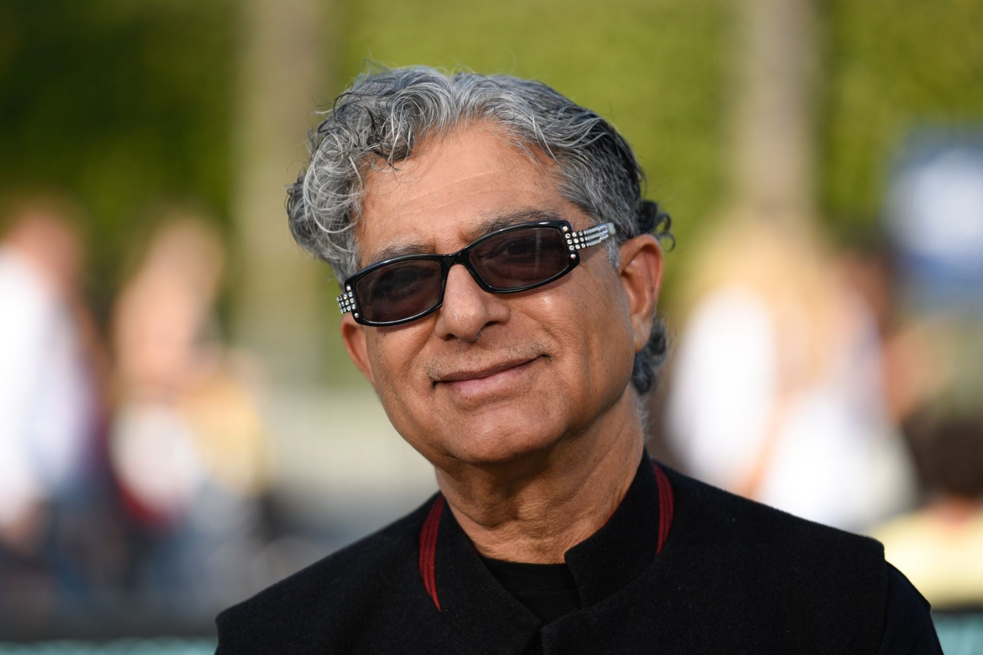 Deepak Chopra on Motivation, Meditation and Finding Peace in the ...