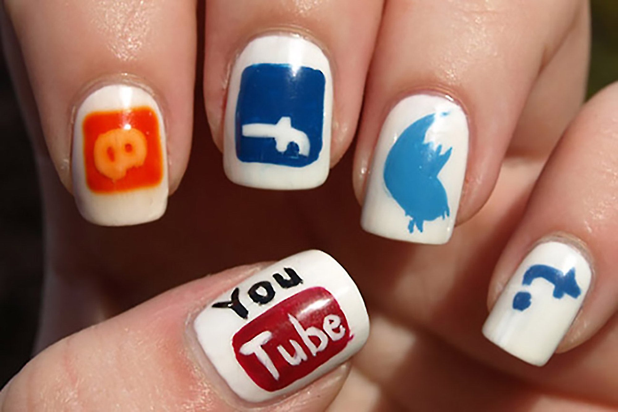 4 Ways to Turn Social-Media Fans Into Raving, Loyal Customers ...