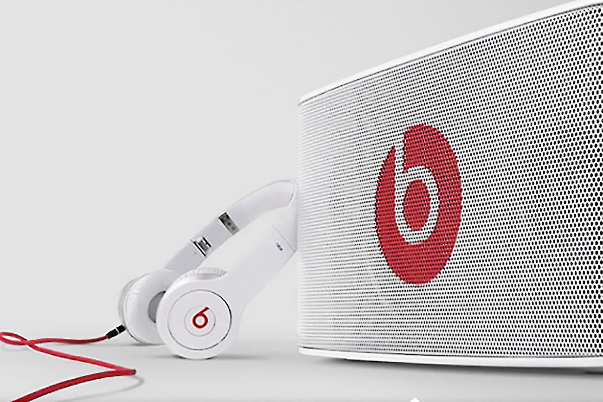 Dr. Dre's Beats Electronics Gets $500 Million Investment From Carlyle ...