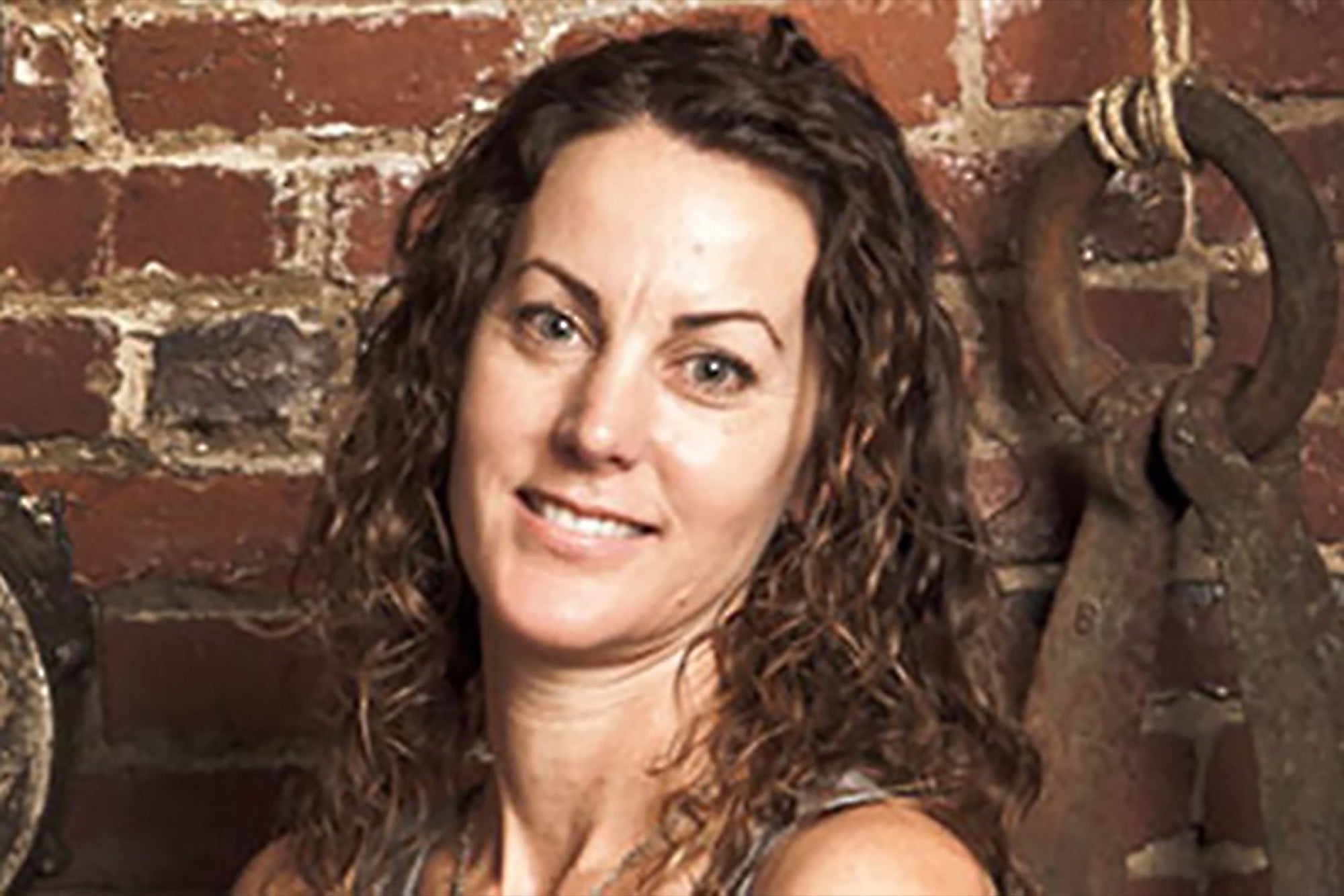 An Eclectic Treasure Hunter Lends a Vintage Touch to Modern Homes ...