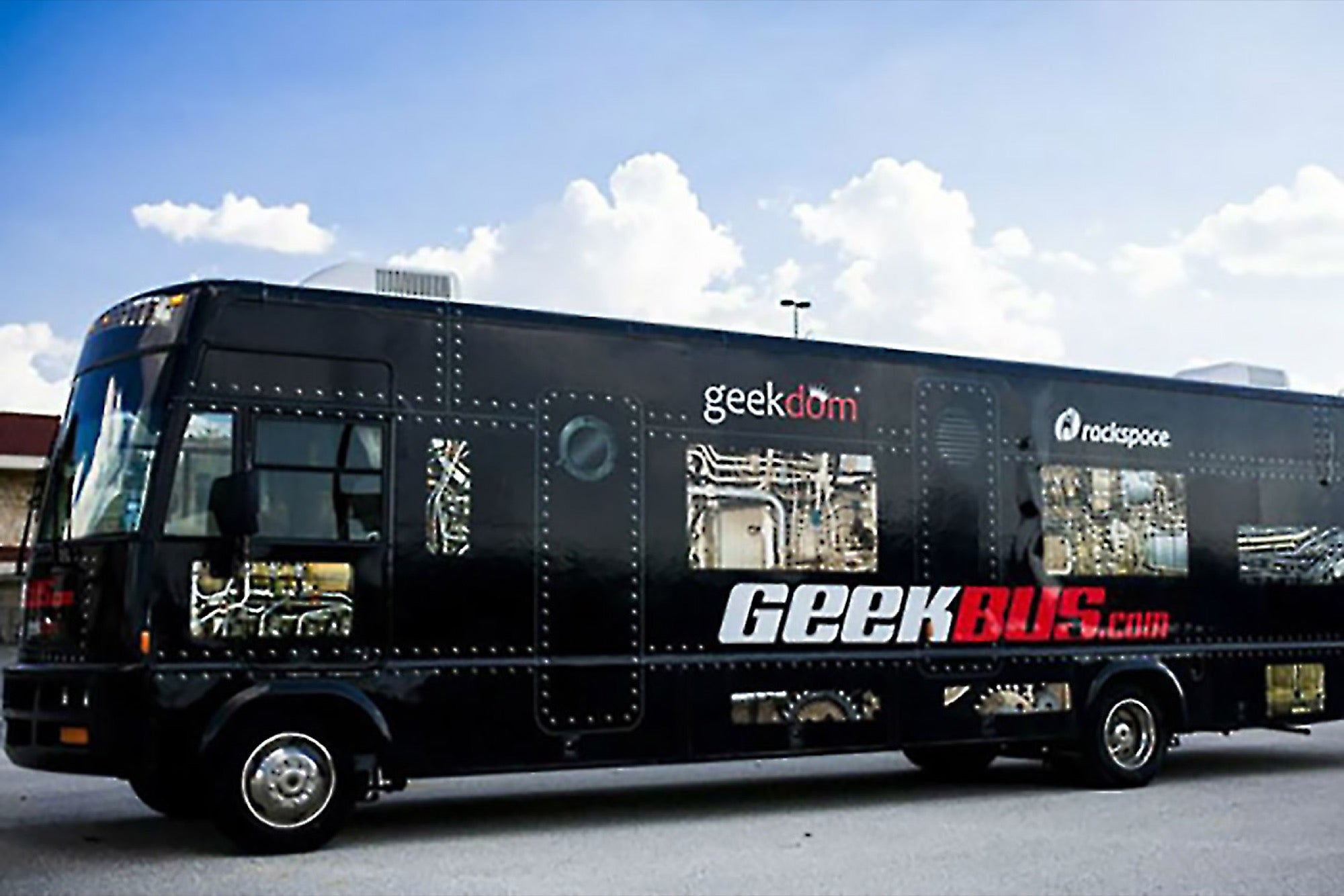 Geekbus Gives Future Entrepreneurs a Lift | Entrepreneur