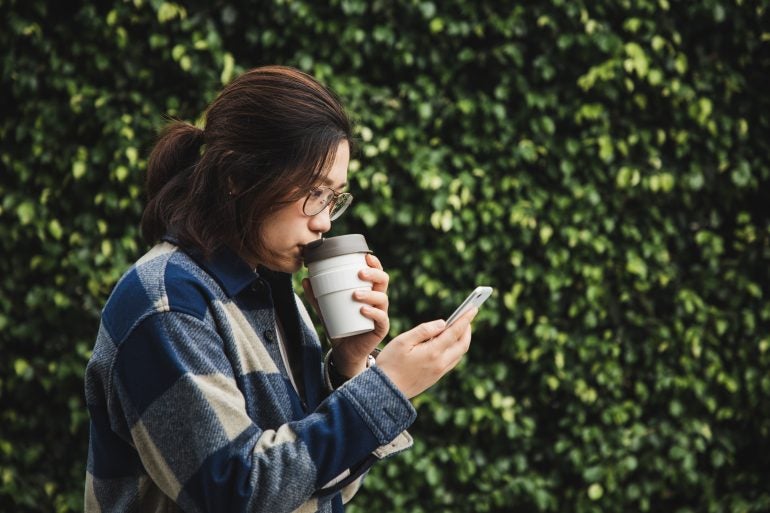 Cash Advance Apps Can Hurt More Than Help While On Vacation