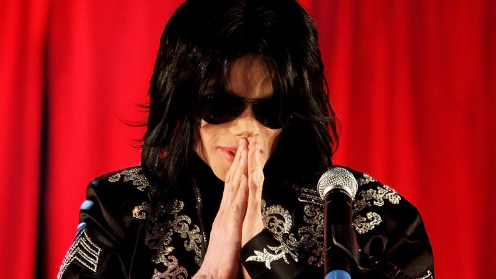 An NFL Player Retired During Halftime and 20 Other Crazy, Outrageous ...